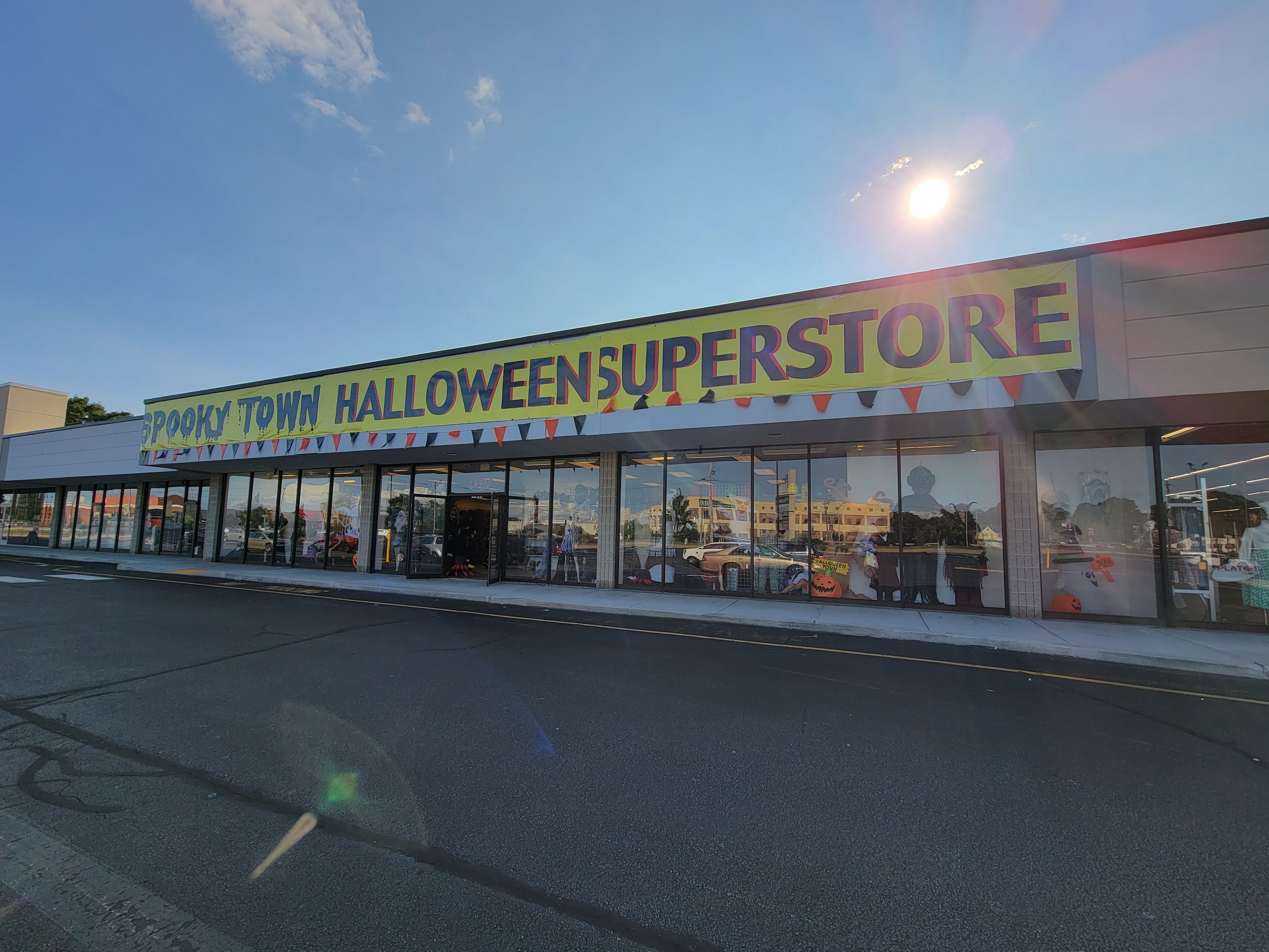 About Us – Spooky Town Halloween Superstore