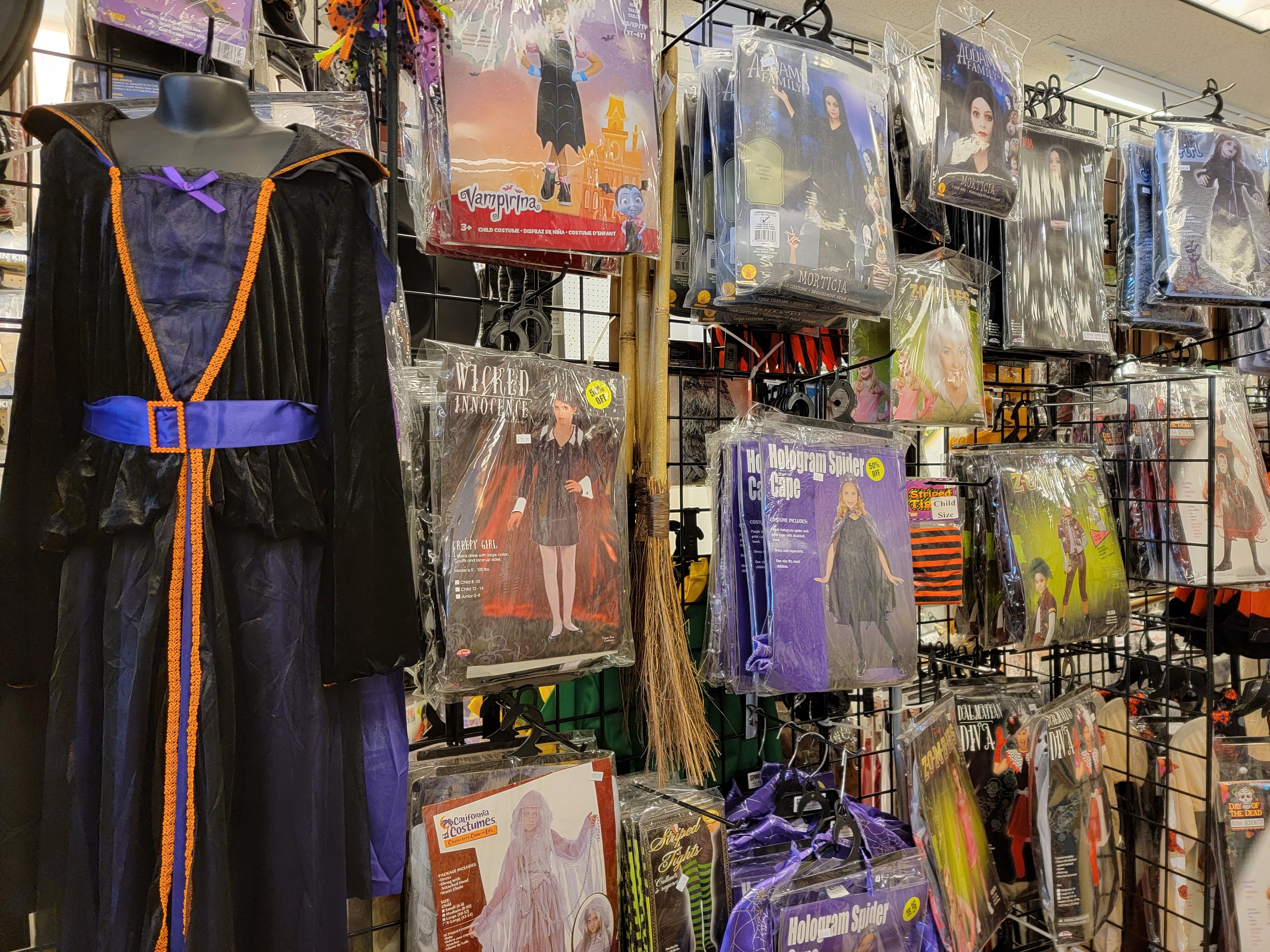 About Us – Spooky Town Halloween Superstore